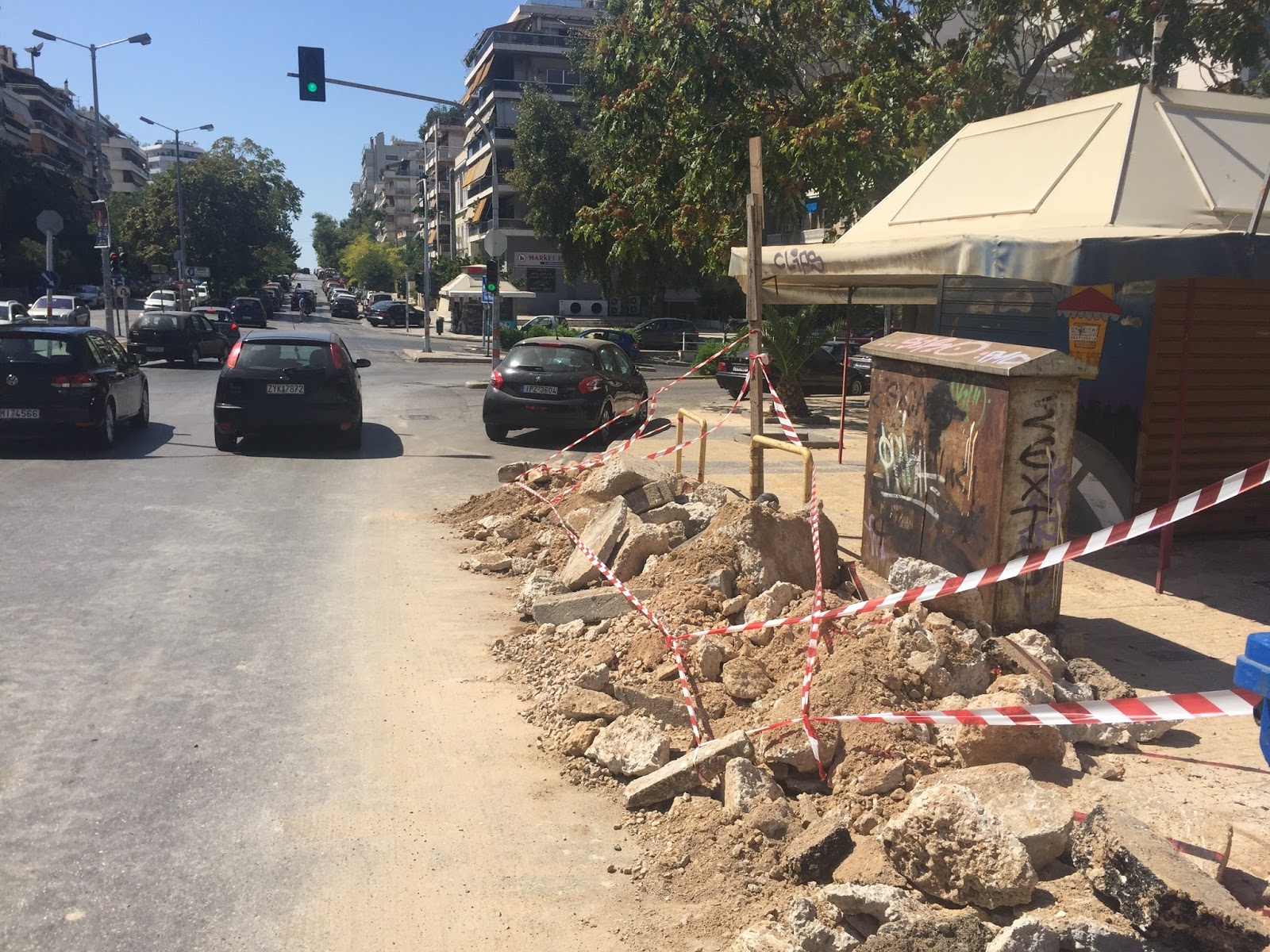 thinkgreece: ΕΡΓΟΤΑΞΙΑΚΗ ΣΗΜΑΝΣΗ ΓΙΑ ΓΕΛΙΑ ΚΑΙ ΚΛΑΜΑΤΑ