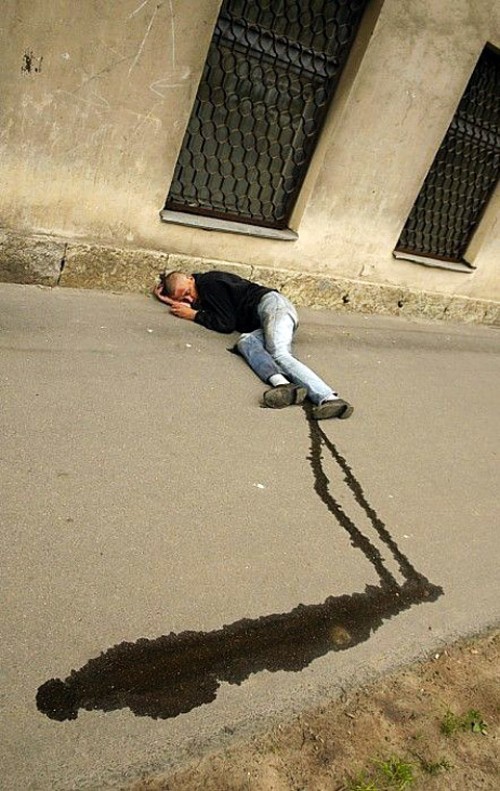 Male desperation, peeing, and wetting: September 2011