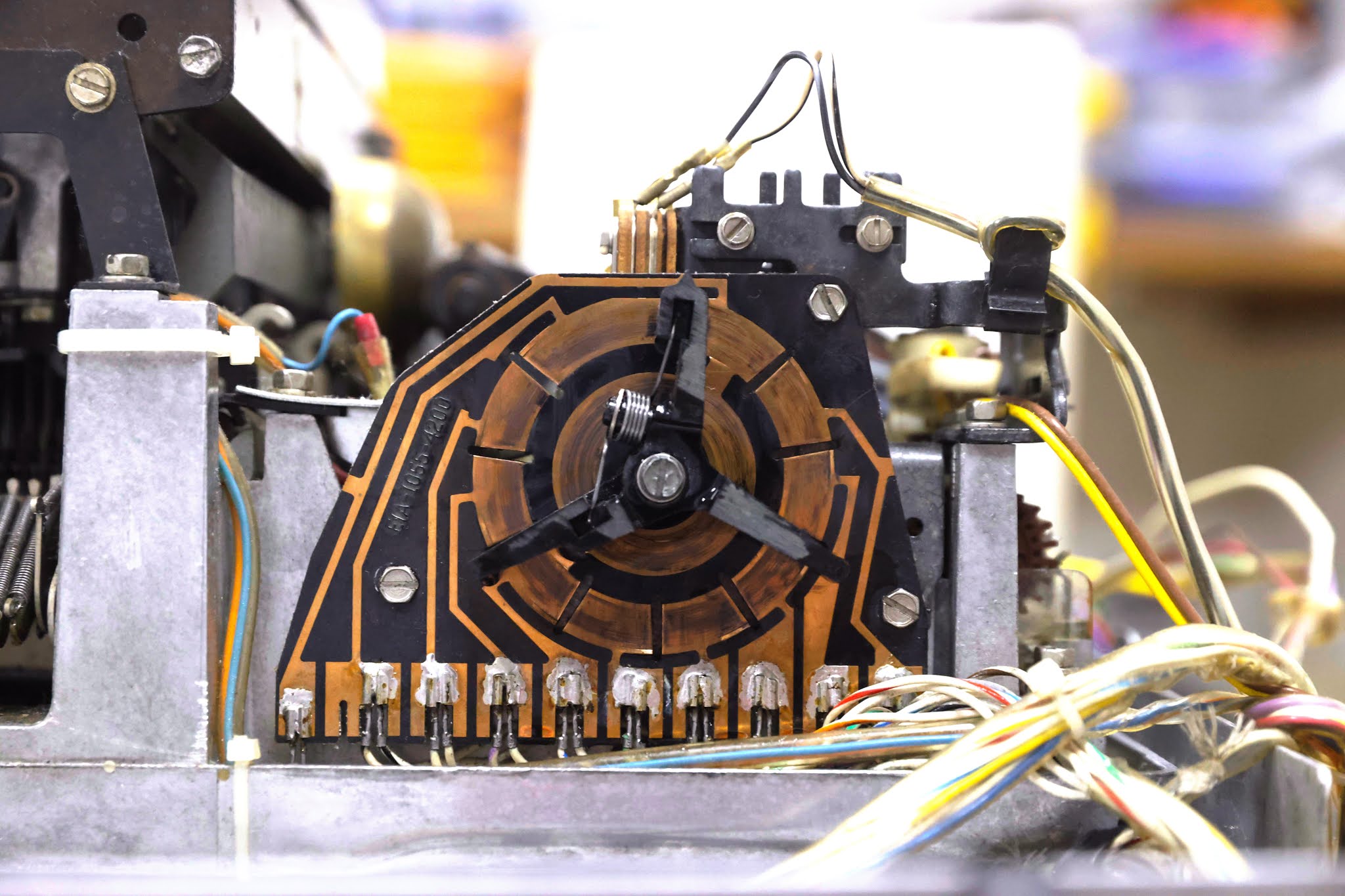 RevK®'s ramblings: Connecting an ASR33 Teletype to an ESP32