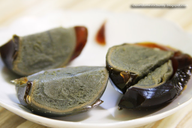 cooking. eating. carousing.: bubur ayam agus, breakfast food for dinner