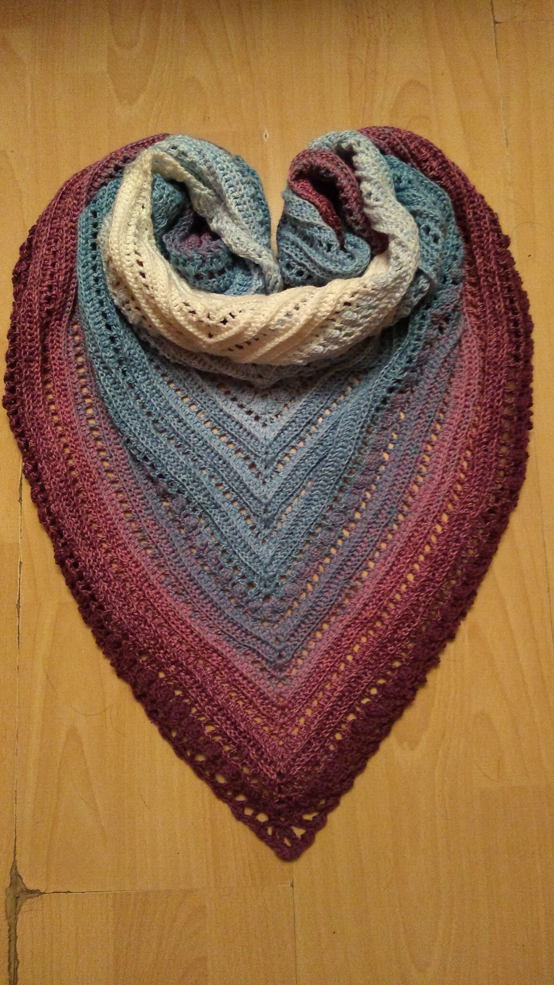 Mała szydełkiem tworzy: Chusta "Secret Paths" -Summer Soft Cake