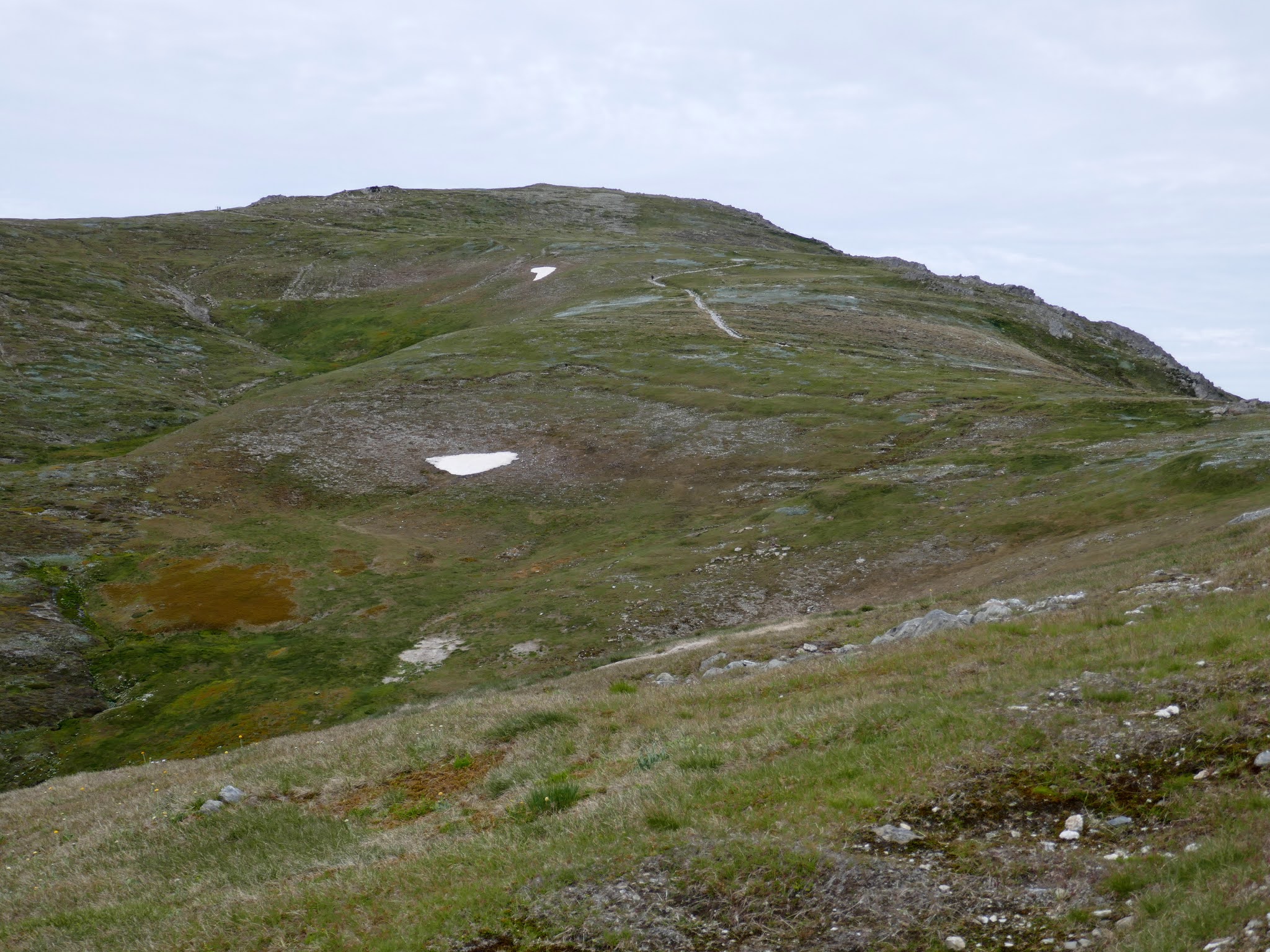All The Gear But No Idea: Mount Sentinel, Mount Twynam & the Blue Lake