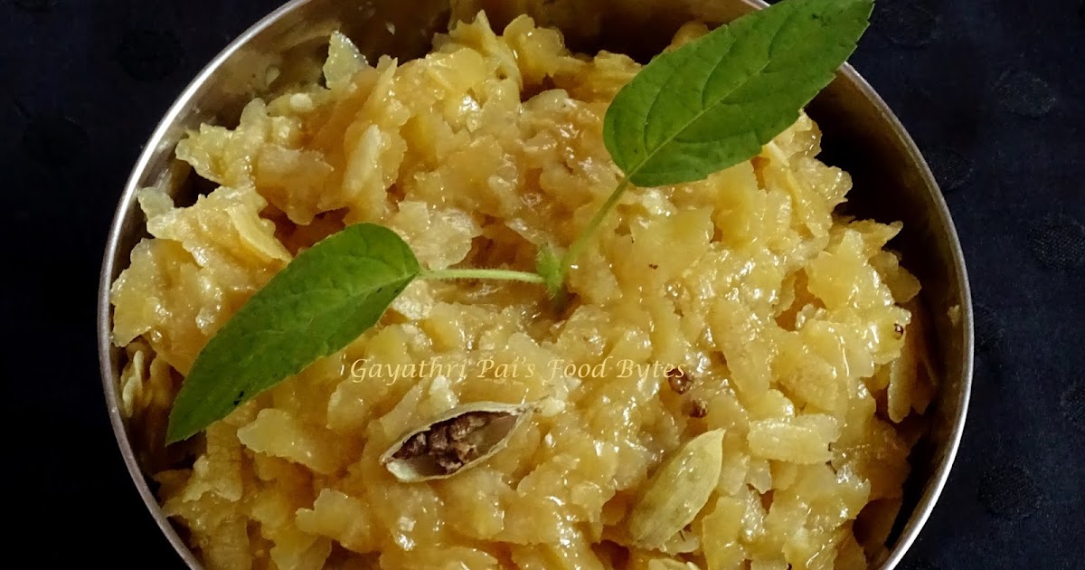 Gayathri Pai's Food Bytes: Curd Jaggery Pova / Dahi Gud Poha.