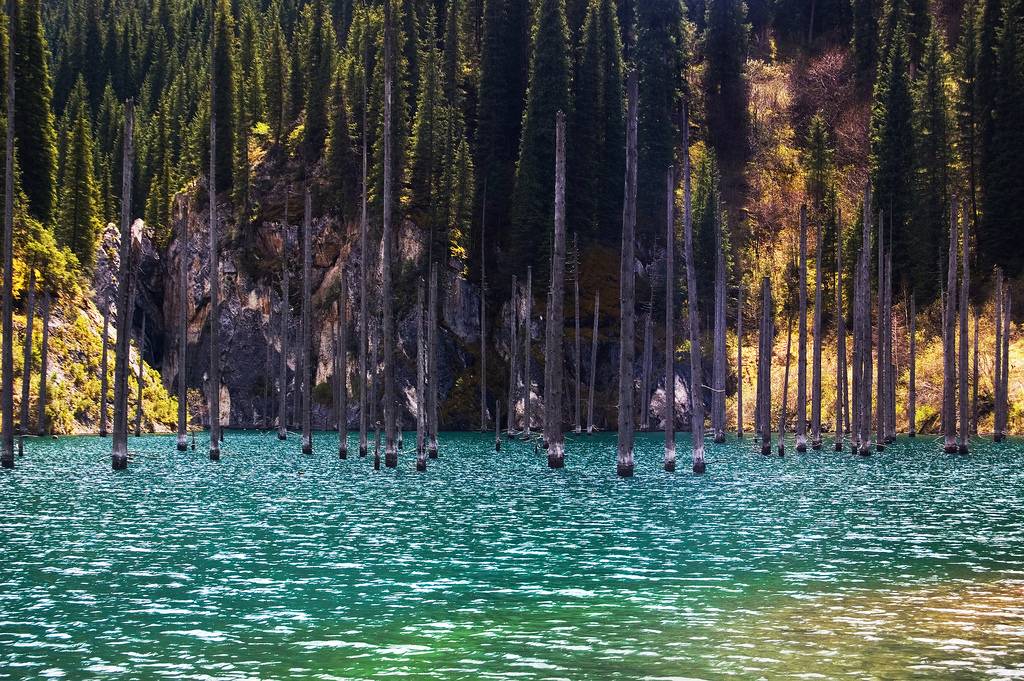 Lake Kaindy – Kazakhstan’s Sunken Forrest ~ Kuriositas