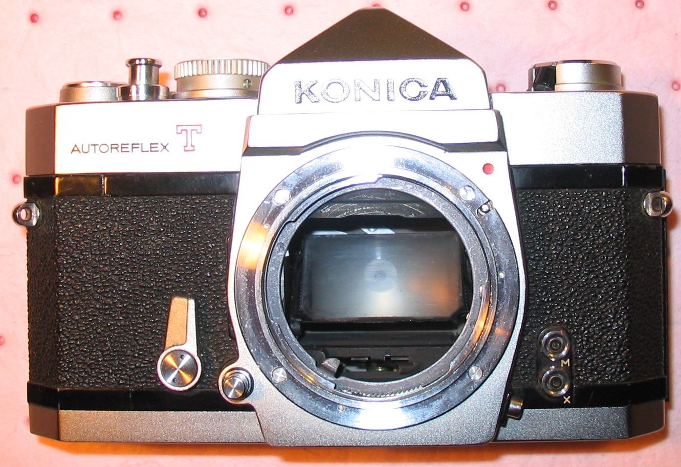 The Chens: Konica Autoreflex T