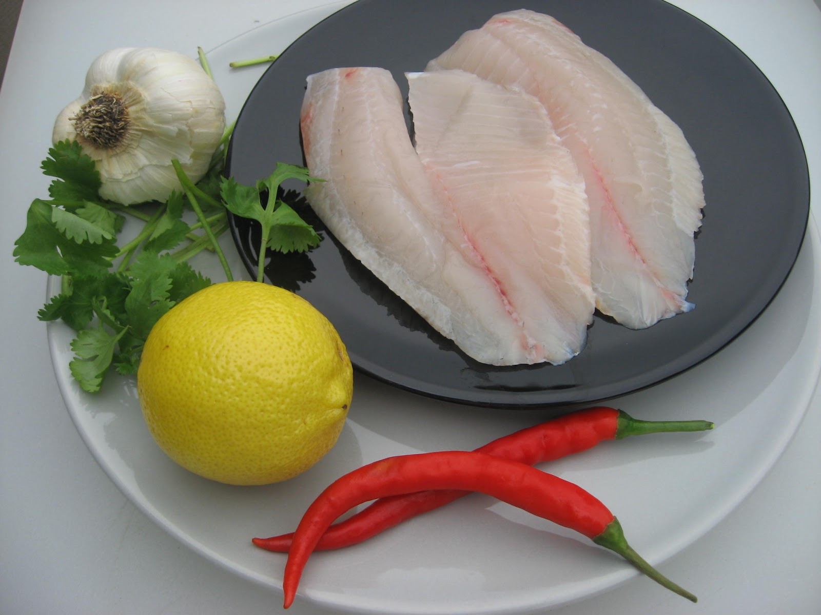 Phar nung ma now : spicy lime/lemon fish - CAMPASA