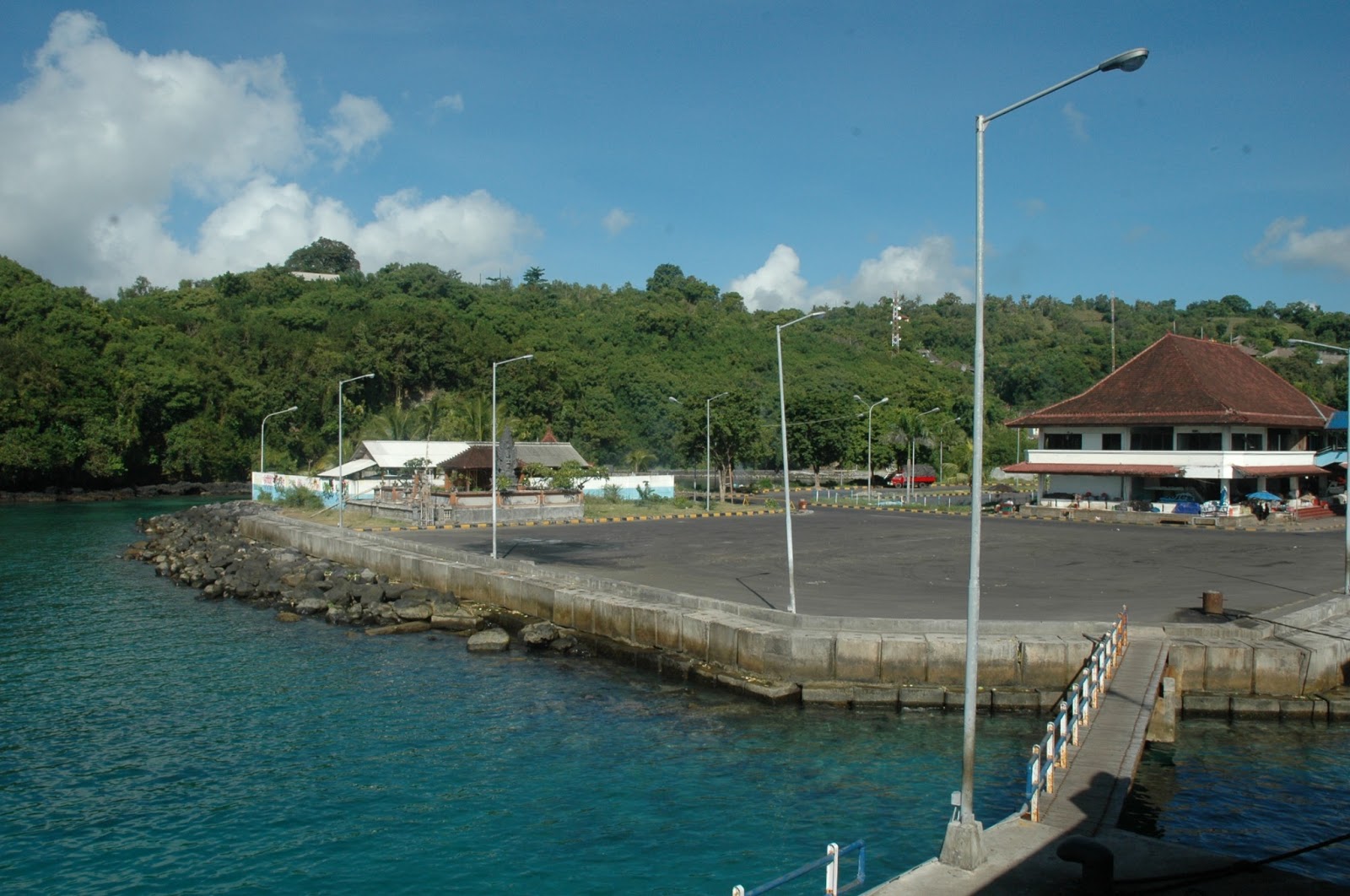 Celoteh Angsa: Padang Bai (Bali) - Lembar (West Lombok)