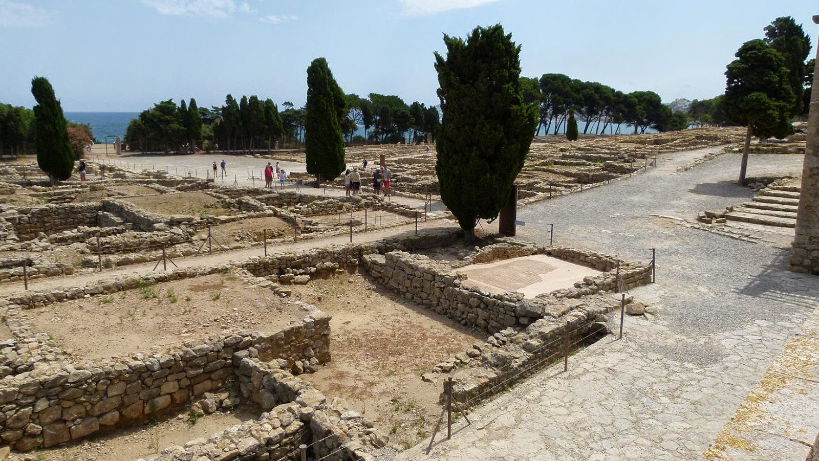 Ancient Hellas: Emporion , Spain