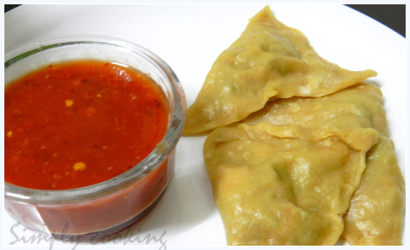 Simply cooking kitchen: Vegetable momos with chilli garlic chutney