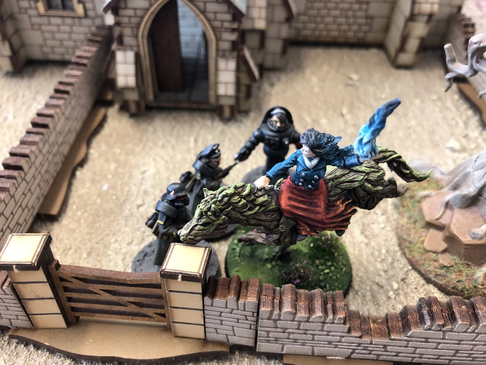 Hitting on a Double 1: Iron Sky/Pulp Moon Nazis invade 7TV-Day 3 at ...