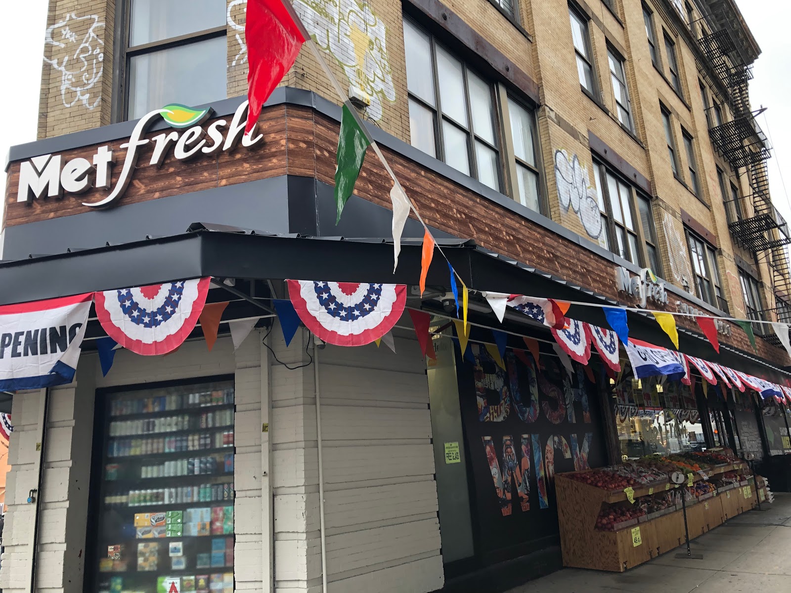 Look Inside: Met Fresh Supermarket - Bushwick, Brooklyn, NY