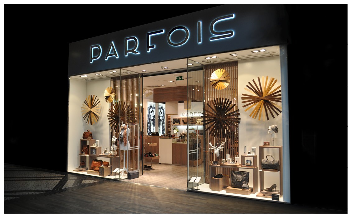 Gira Latina: Parfois à conquista America Latina