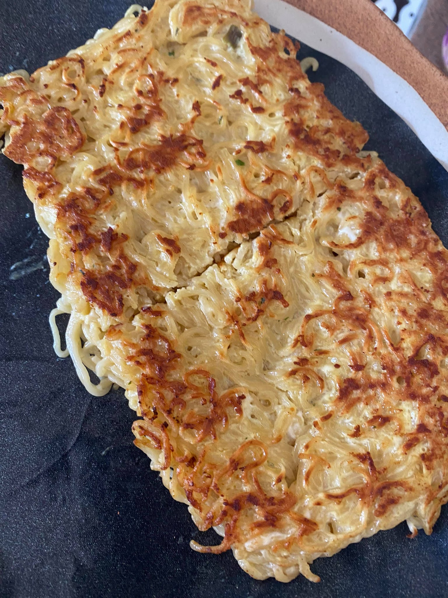 Bevs World: Noodle toastie - NICE!