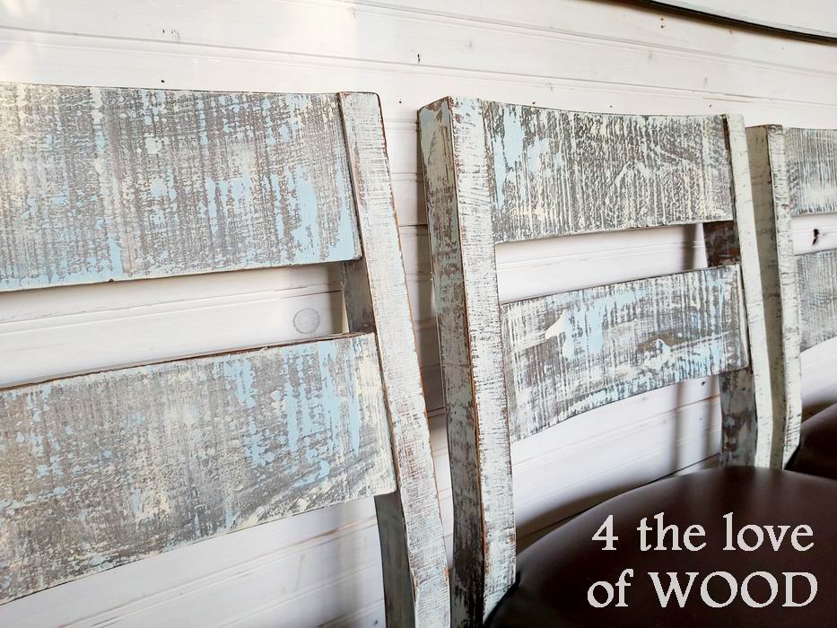 4 the love of wood: RUSTIC PAINT TECHNIQUE - dining chairs