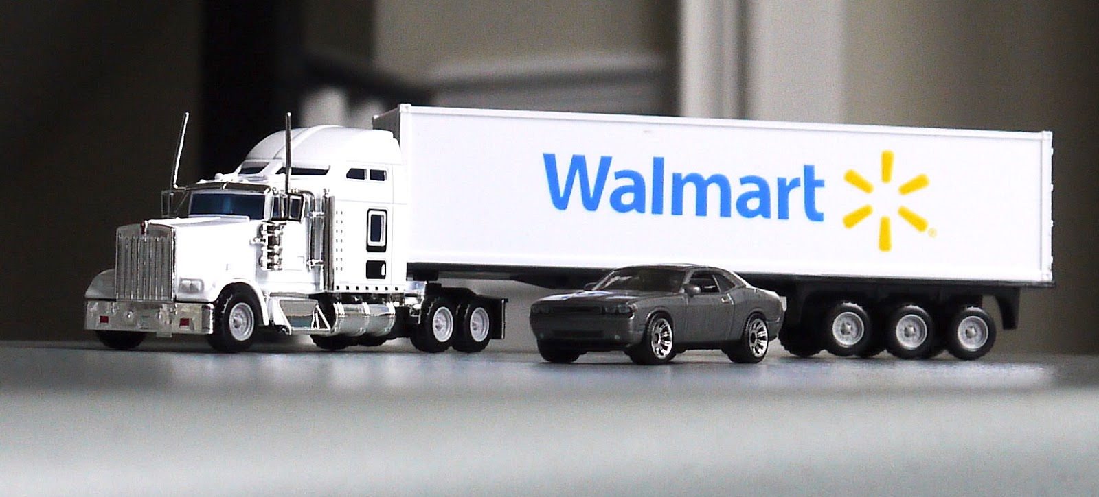 Mytoycars!: Generic Walmart Tractor Trailer