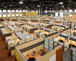ARCHITECTURAL: Office Cubicle yang Hemat Ruang