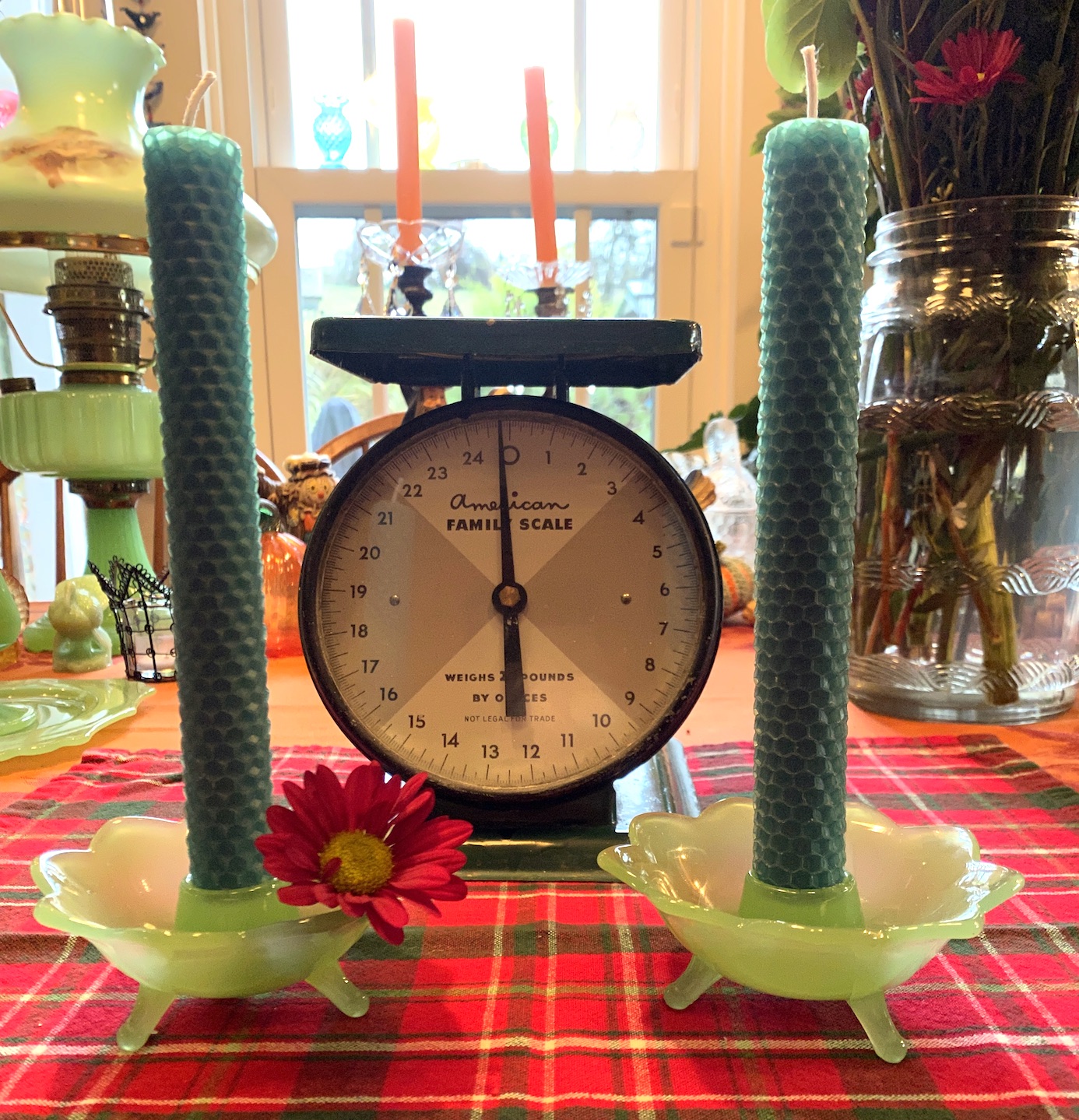 Teresa Kasner: Rolling Beeswax Candles