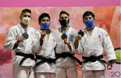 holaesungusto: ALONSO WONG Y MICHAEL PATIÑO SON CAMPEONES EN OPEN ...