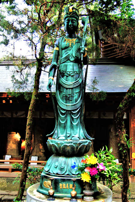 More glimpses of unfamiliar Japan: Ryozenji Temple 1 of the Shikoku ...