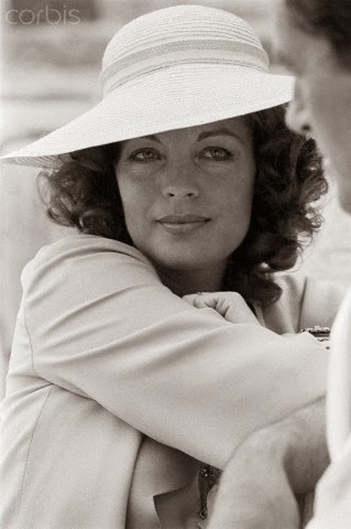 ΙΣΤΟΡΙΚΑ ΤΟΥ ΠΑΡΝΑΣΣΟΥ: Η Romy Schneider στους Δελφούς.