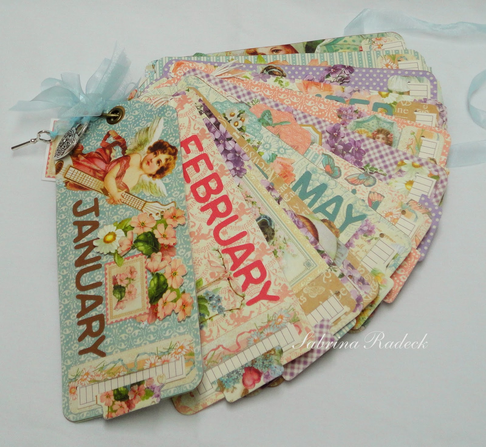 Perpetual Calendar Tag Mini-Album | Aspiring to Creativity