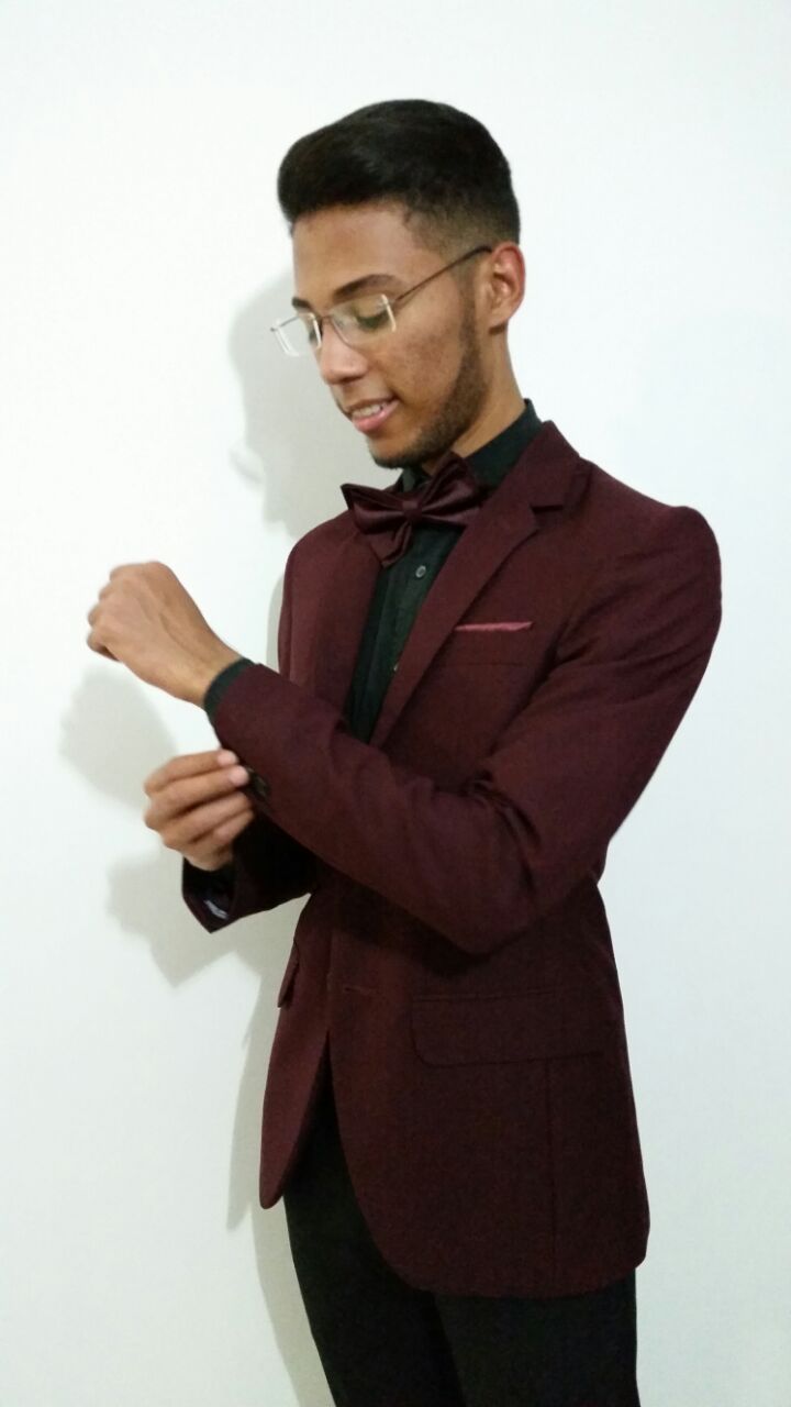 Obek traje masculino Goiânia: 2017