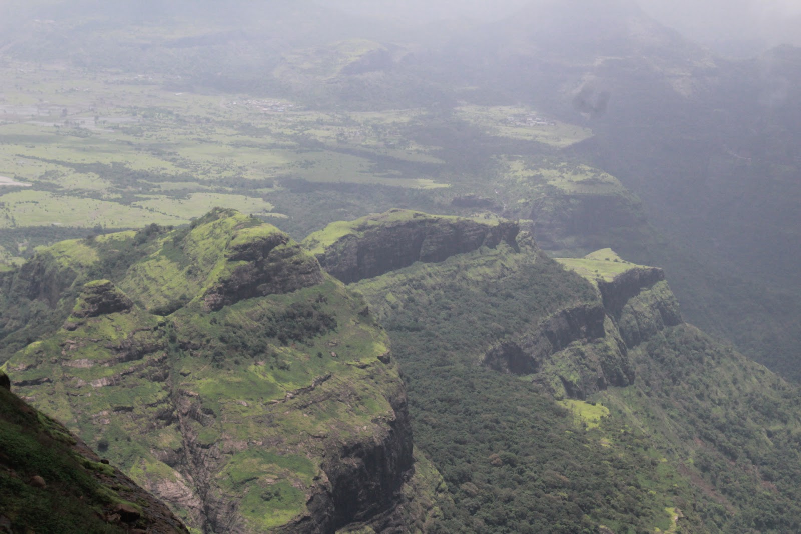 What Are The Best Routes To Reach Harishchandragad Fort? - SAMSTRAVELPLAN