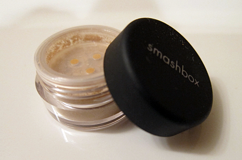 Beauty Test Dummies: Smashbox Halo Hydrating Perfecting Powder