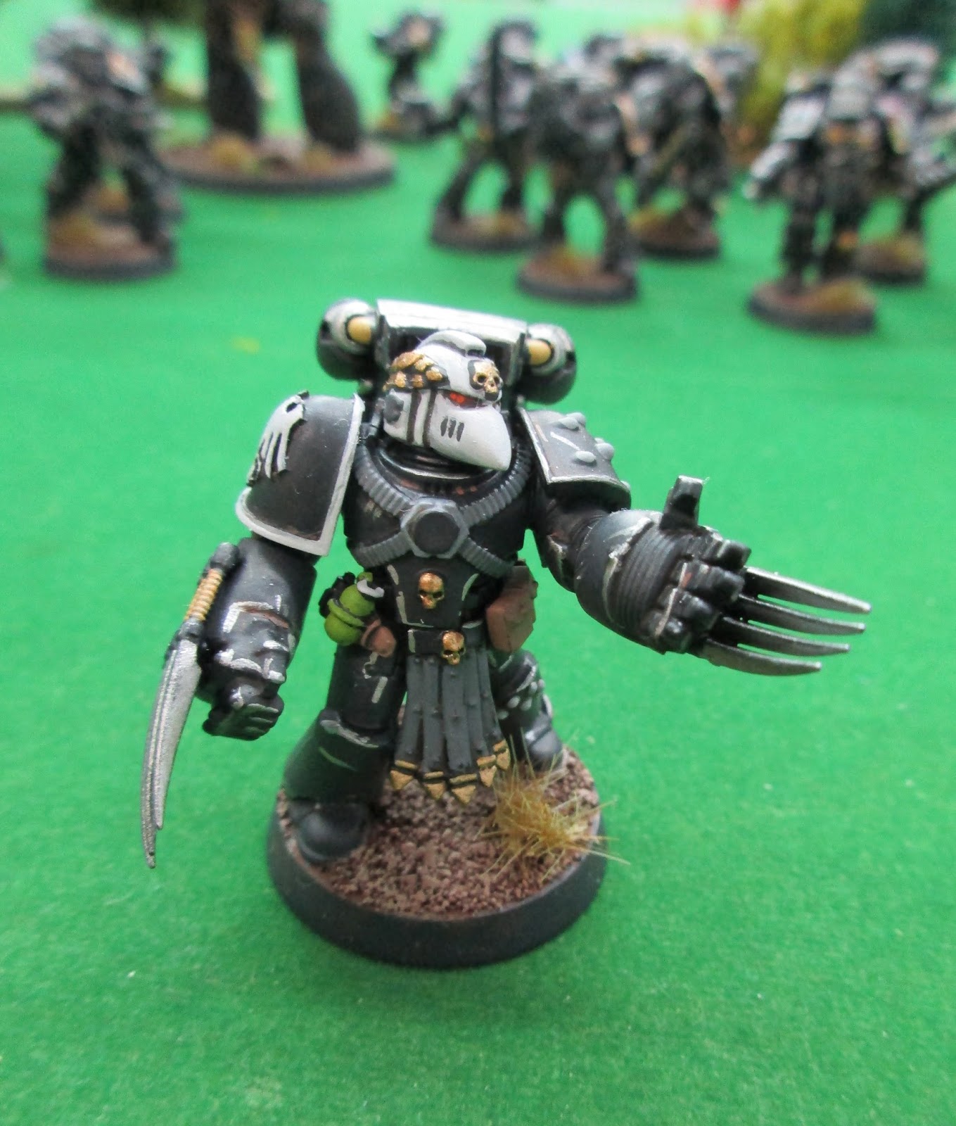 Broke Low: Horus Heresy - Raven Guard