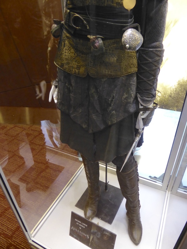 Hollywood Movie Costumes and Props: Ariane Labed's Assassin's Creed ...
