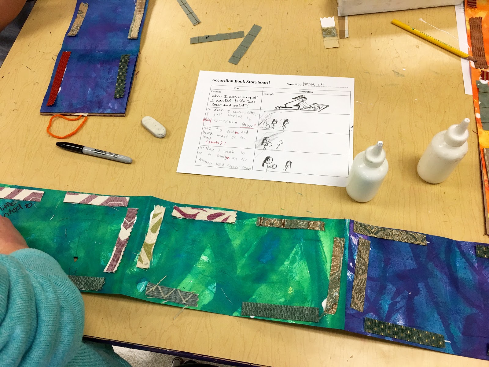 Paintbrush Rocket: 4th Grade - Aminah Robinson Accordion Story Books