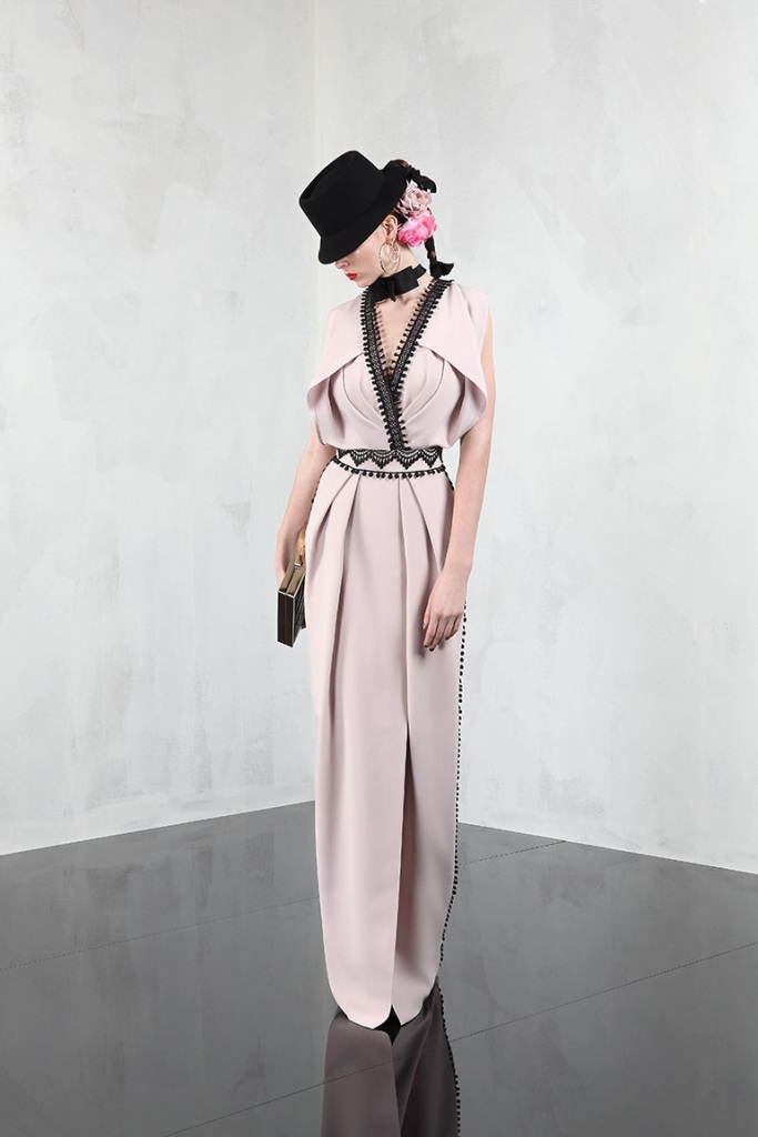 Trend Fashion Dresses: Edgy dresses fall winter 2017-2018 by Basil Soda ...