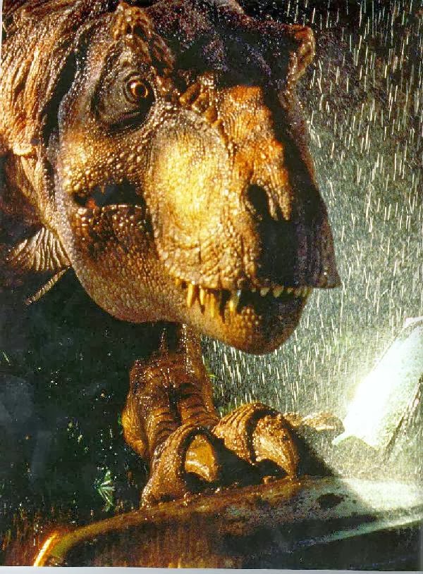 Lugar d'Trás: Tyrannosaurus Rex