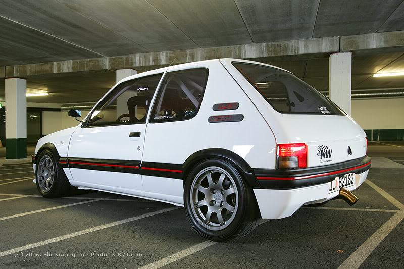 Peugeot 205 GTi - Rebaixados e Tunados