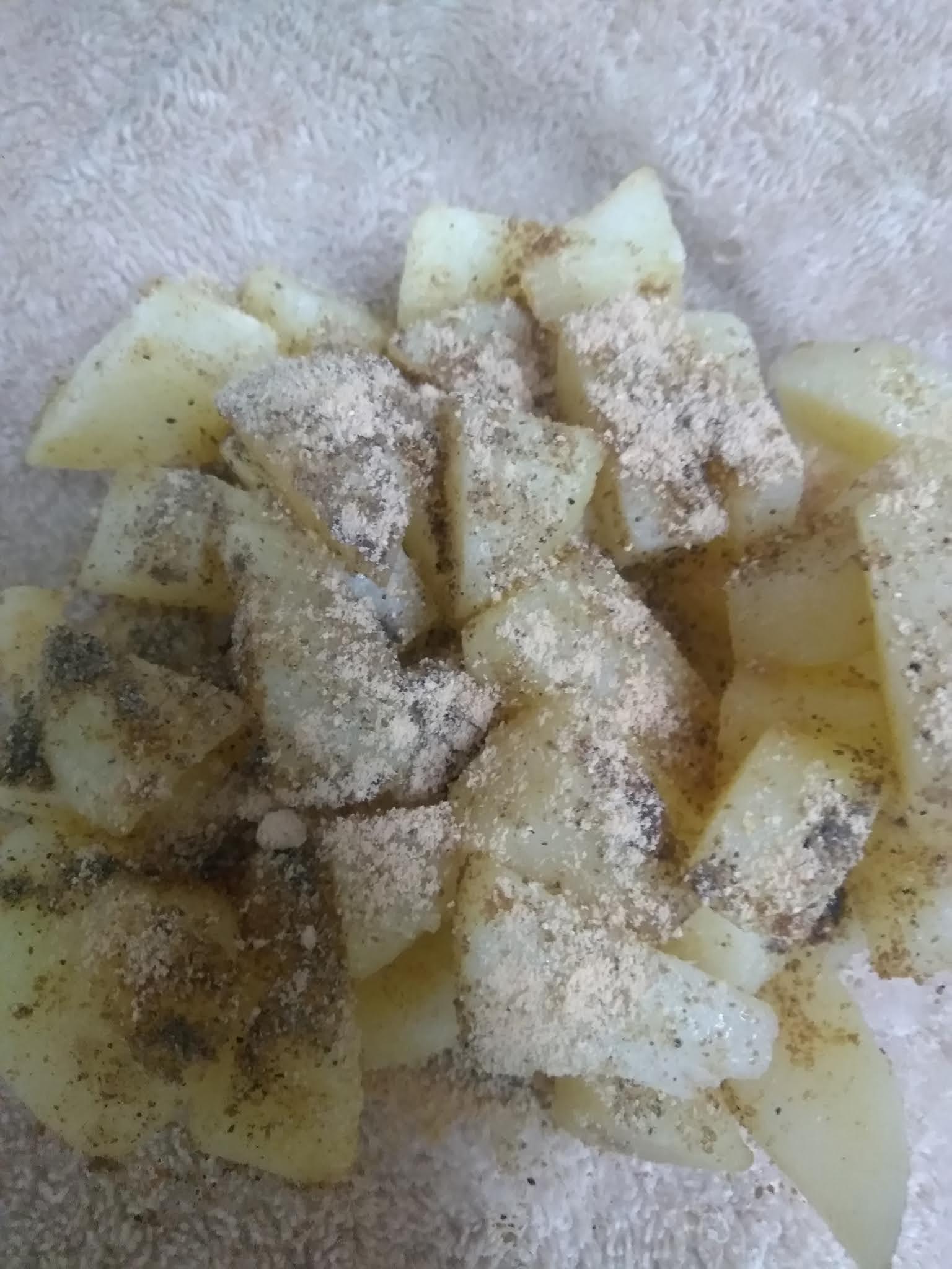 ARTS, CRAFTS, COOKING: ALOO CHAT/POTATO CHAT RECIPE