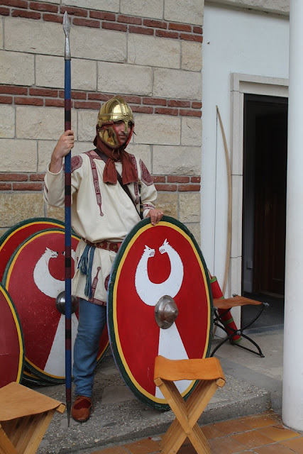 Byzantine Military: Uniforms of the Eastern Roman Army