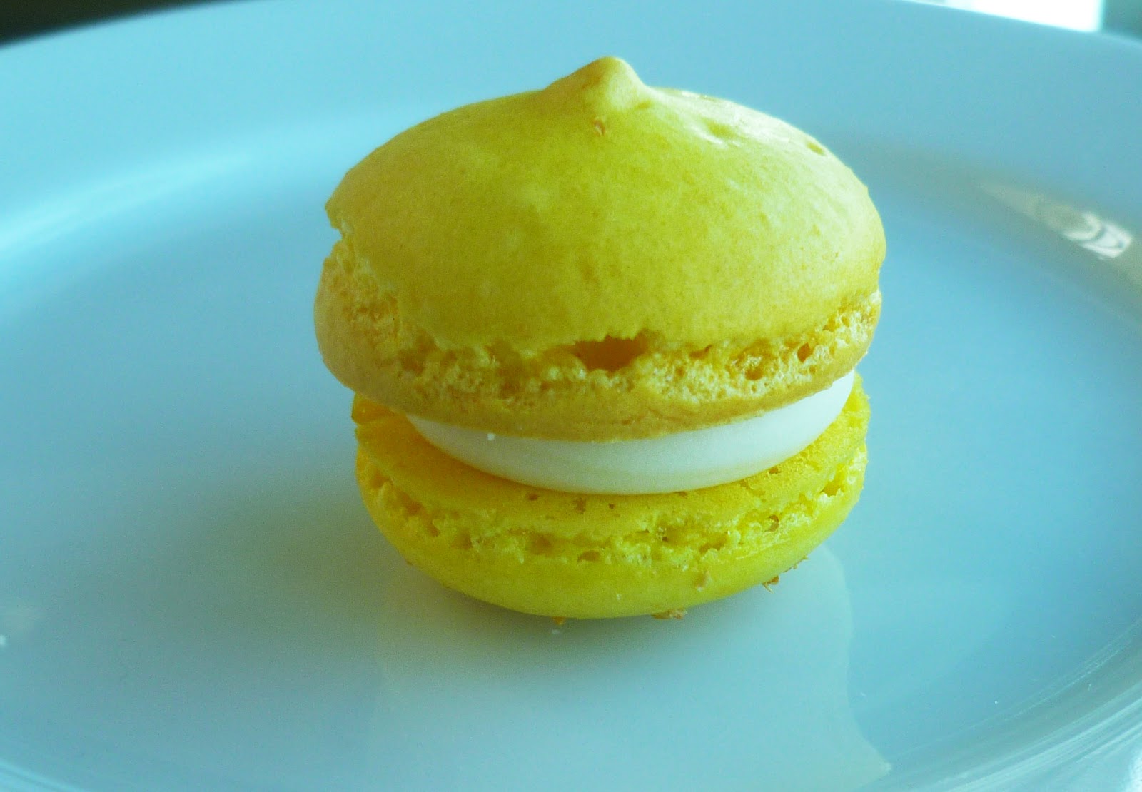 Kendal's Bees Blog: Recipe: Lemon Honey Macaroons