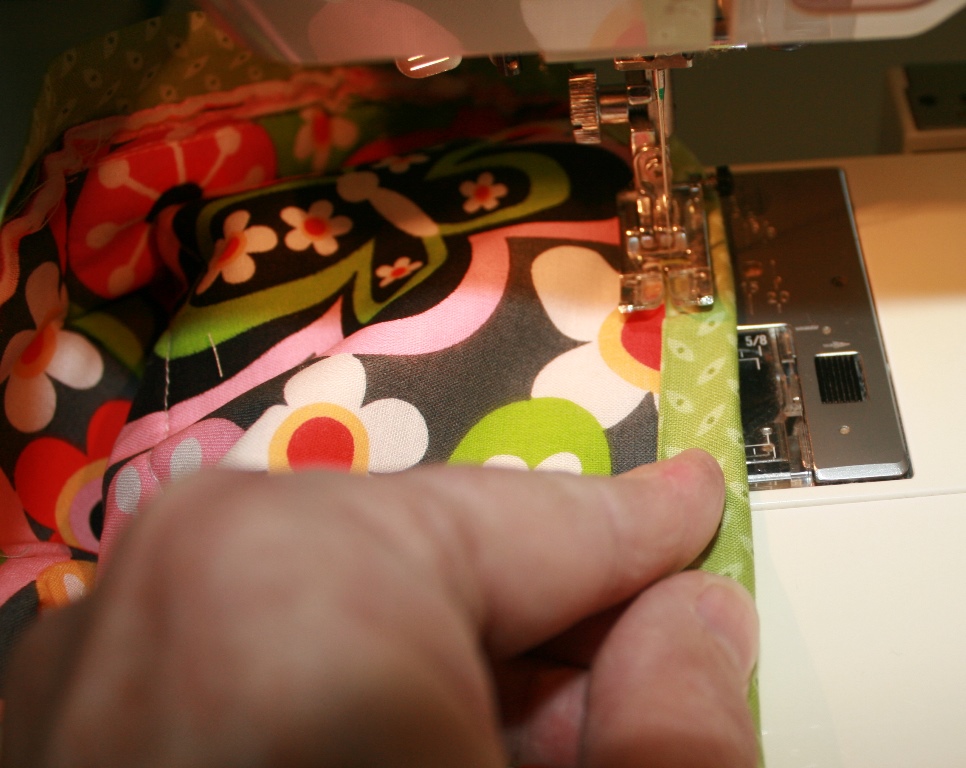 Buzzing and Bumbling: Snack Tray or Basket Tutorial