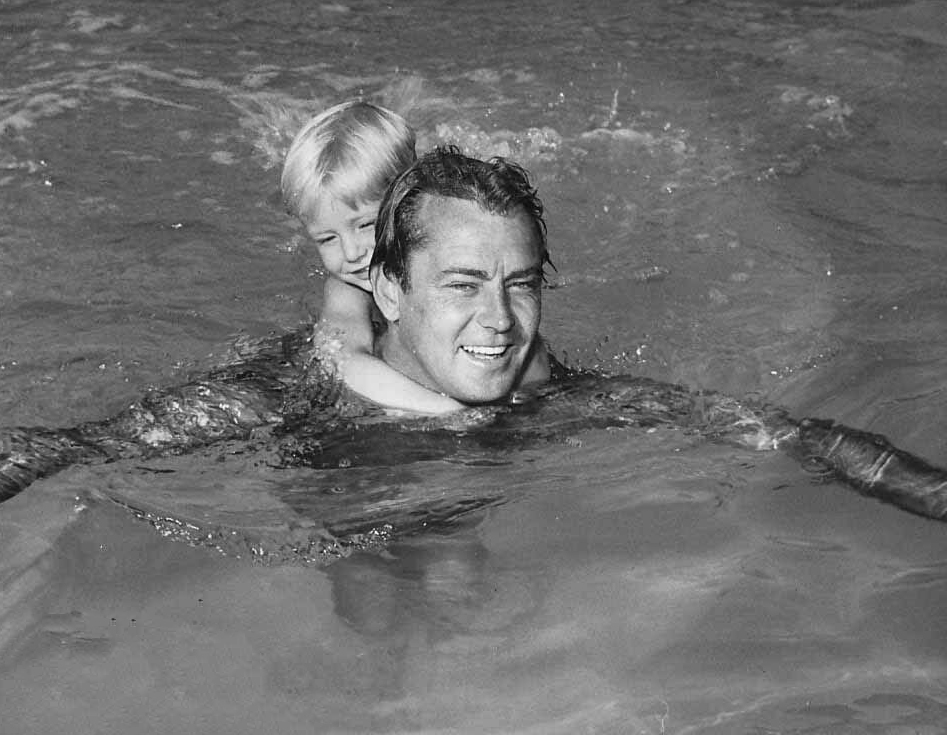 It's The Pictures That Got Small ...: THE WEDNESDAY GLAMOUR 15!