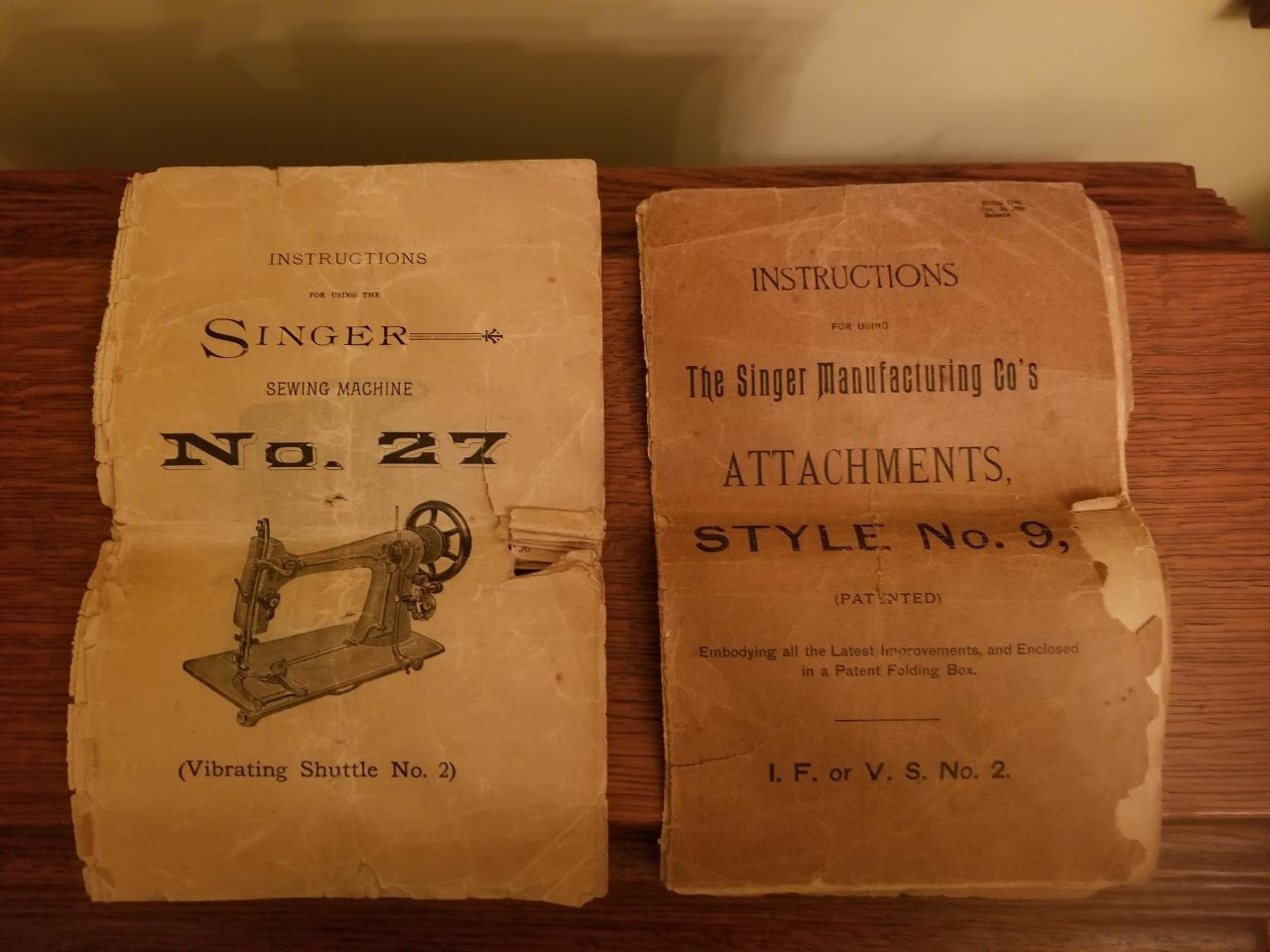 Selby Sewing Machines: 1894 Singer 27 with Dogwood Decals