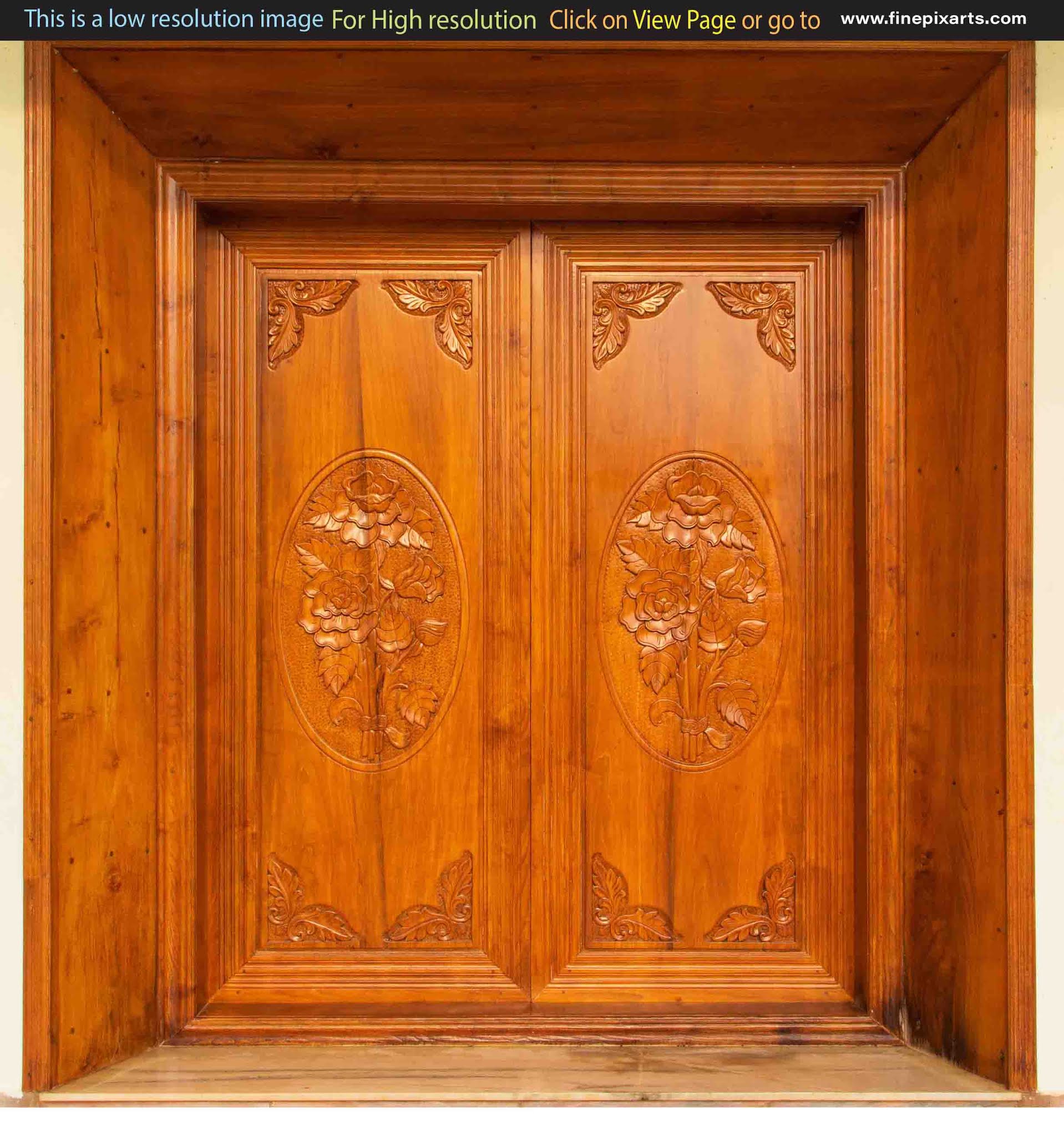 Curved Wooden door texture 00001