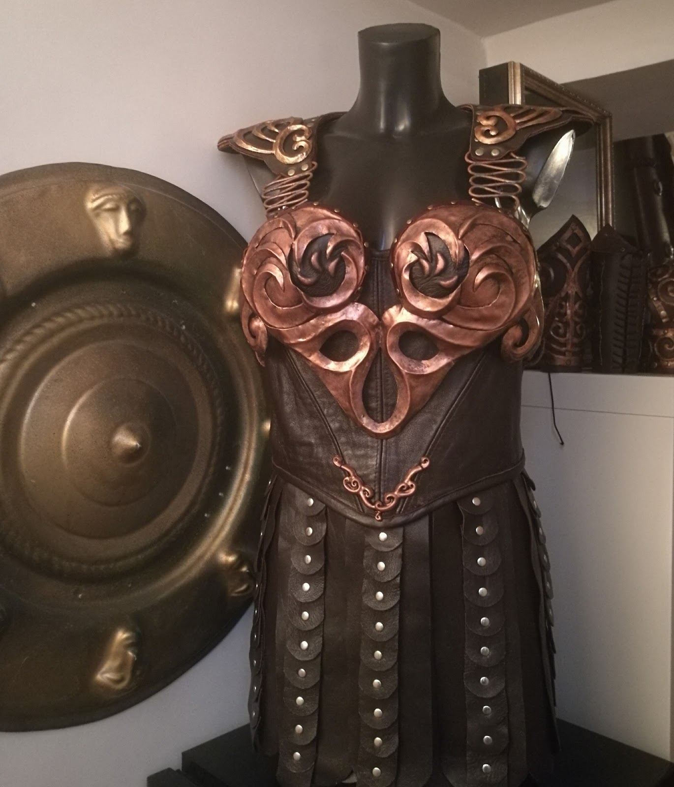 Xena Collection: Xena Amazing Dress and Armour