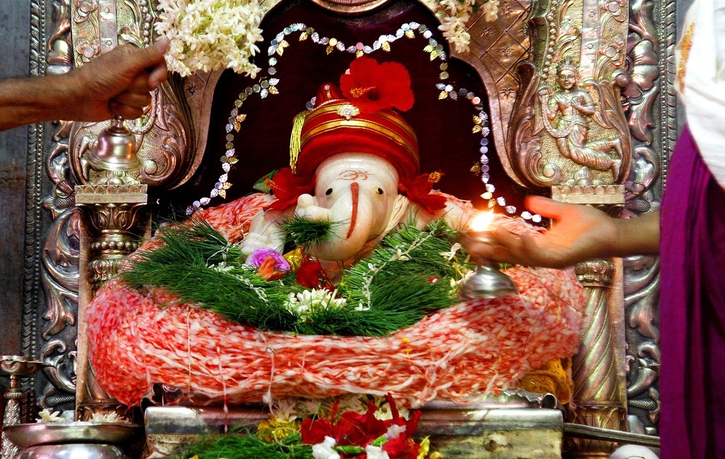 Pune Xplorer: Sarasbaug Ganpati