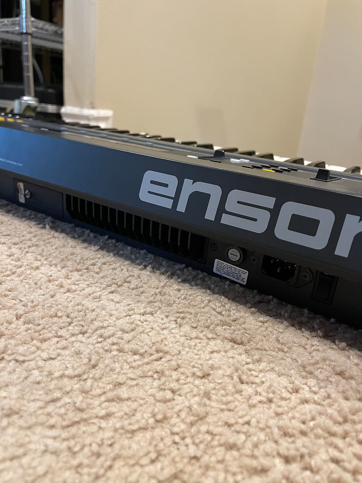 MATRIXSYNTH: Ensoniq ESQ-1 Wave Synthesizer w/5 Extra Sound Cards
