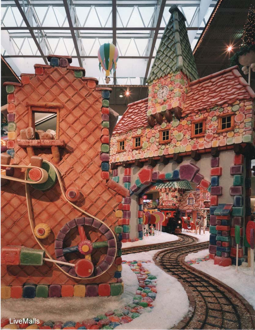 LiveMalls: Christmas at Valley View Mall