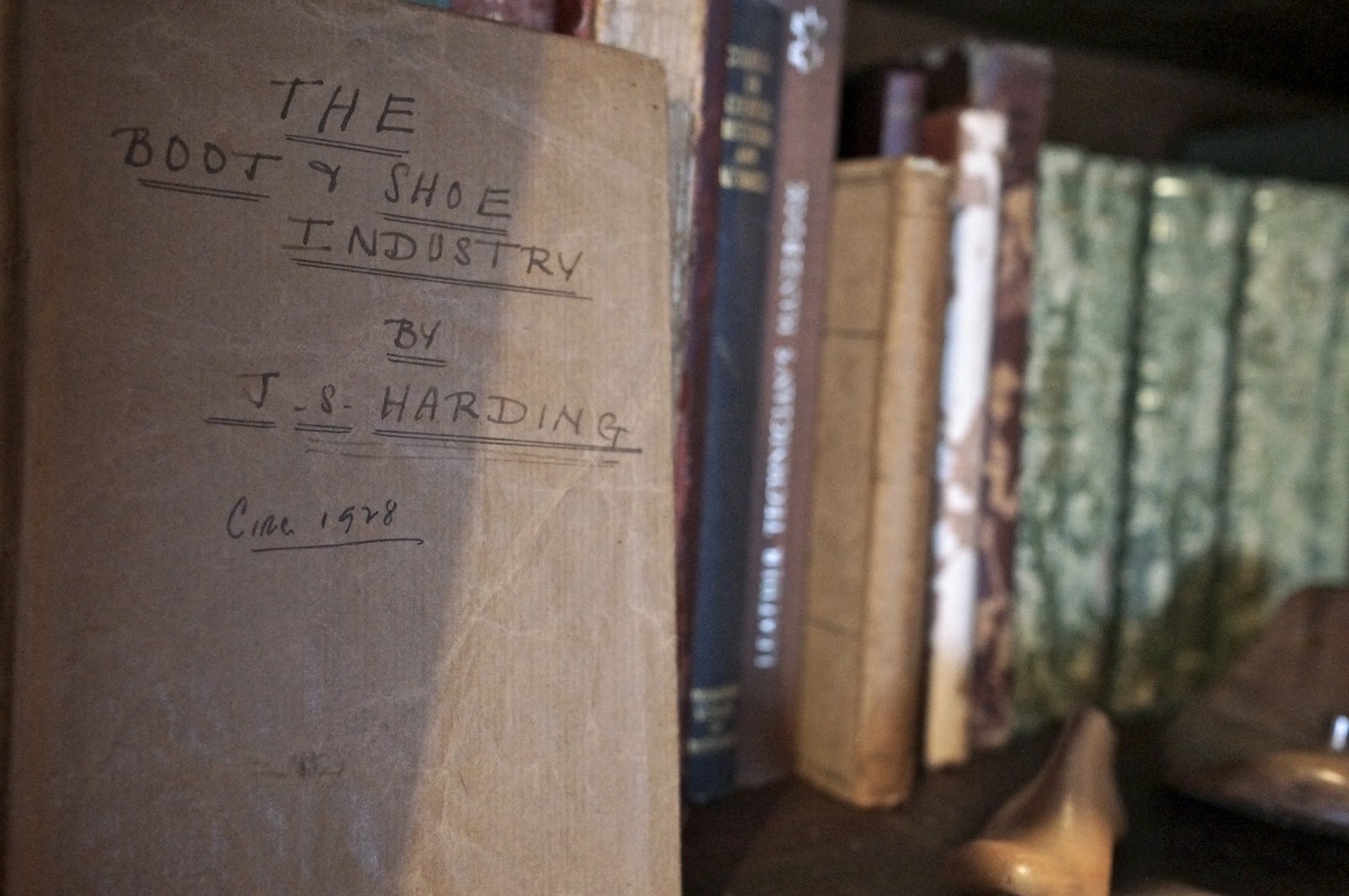 Lee Miller, bespoke bootmaker, Austin – Permanent Style