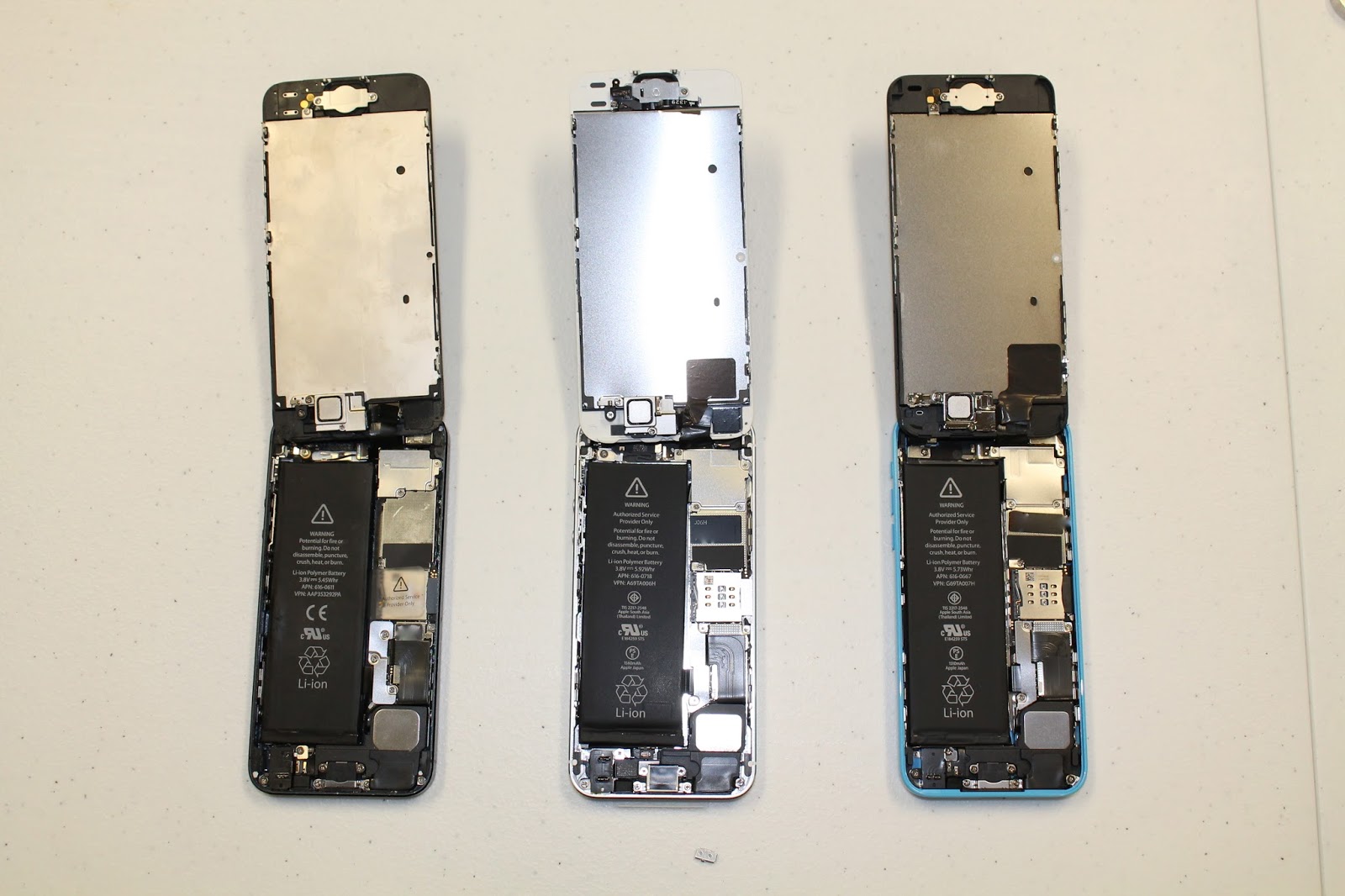 iPhone 5/5S/5C Teardown (UPDATED with CHIP Images) | iExperts | iPhone ...