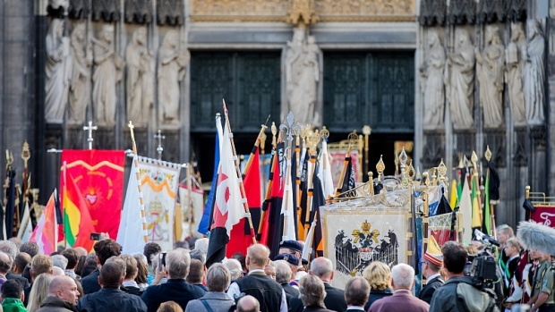 New Liturgical Movement: Photos of Cardinal Meisner’s Funeral