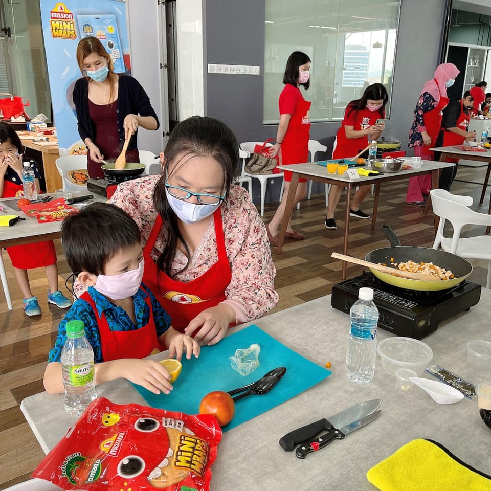 Creative and Fun Mission Foods Cooking with Mini Me Workshop At TCH ...