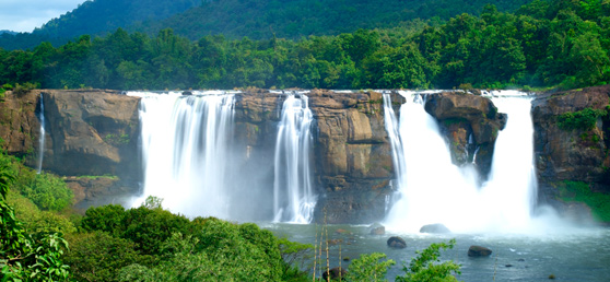 Kerala Tourism: Palaruvi Waterfall